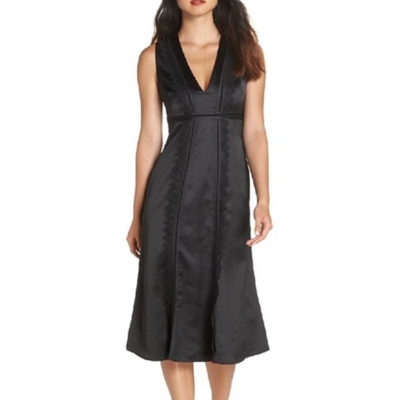 foxiedox | Dresses | Foxiedox Black Satin Lace Trim Open Back Dress New ...